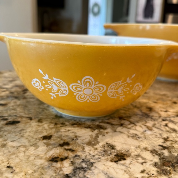 Pyrex | Kitchen | Vintage Pyrex Gold Cinderella Mixing Bowls Ovenware ...